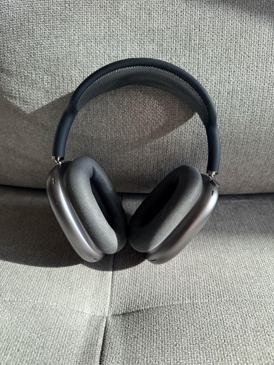 Apple AirPods Max (Neu (gemäss Beschreibung)) in Turbenthal für CHF 280 ...