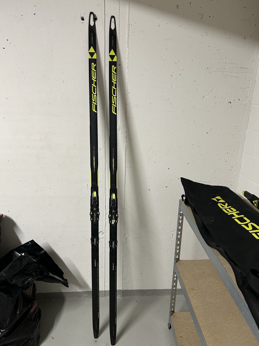 Skating Langlaufski Fischer Speedmax (191cm) (D'occasion) à Küttigen ...