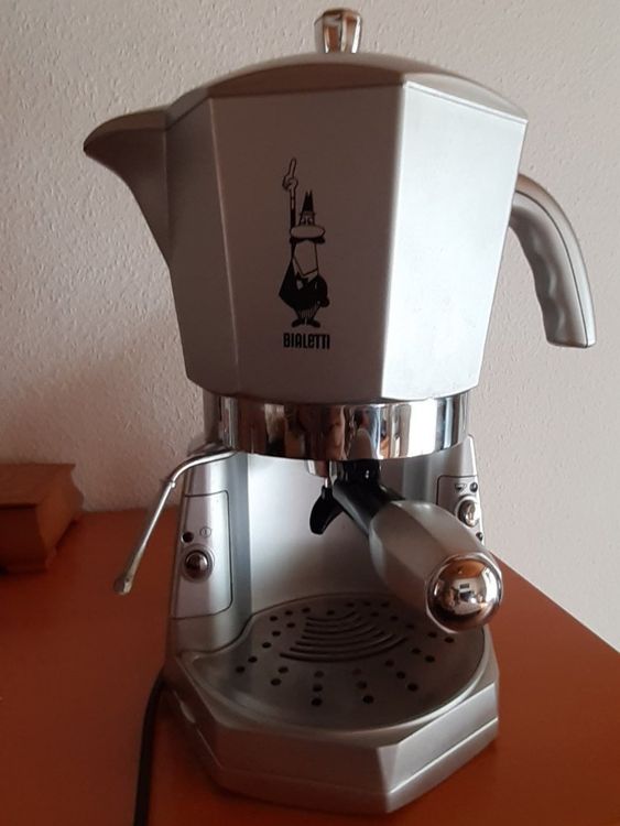 Girmi, bzw. Bialetti Mokona Espresso-Kaffeemaschine (Gebraucht) in Basel für CHF 54 – mit ...