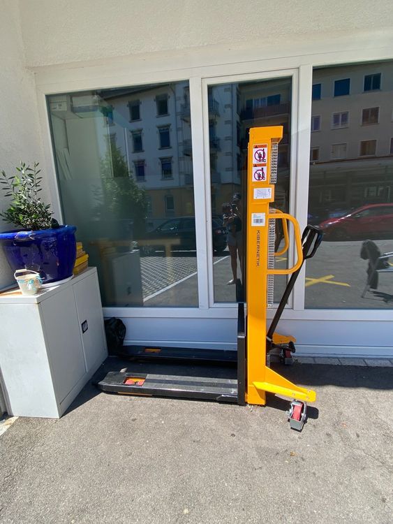 Hand Hydraulik Stapler (Gebraucht) in St. Gallen für CHF 759.9 – nur ...