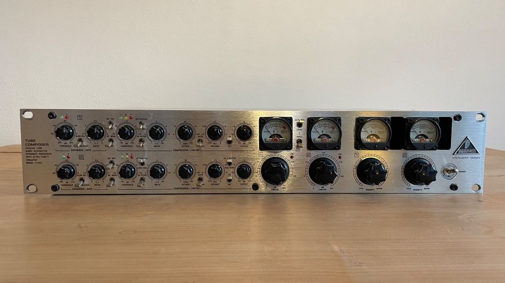 Behringer Tube Compressor | Model T1952 (Gebraucht) in Rünenberg für ...