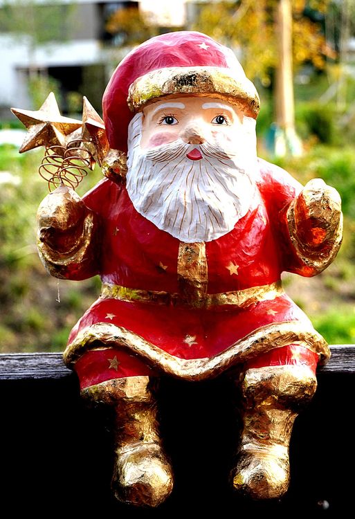 Santa Klaus Sami Klaus gross Pappmaché (Gebraucht) in Baar für CHF 25 ...