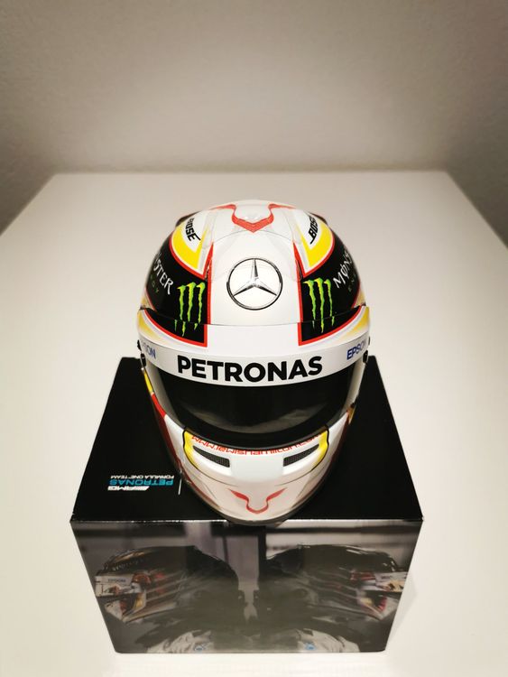 Formel 1 F1 HAMILTON Lewis 1:2 Helm AMG MERCEDES von Bell (Neuf avec ...