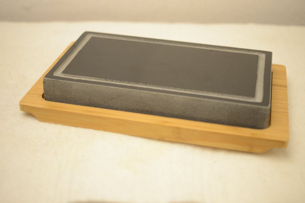 Heisser Stein aus schwarzem Granit (Neu (gemäss Beschreibung)) in ...
