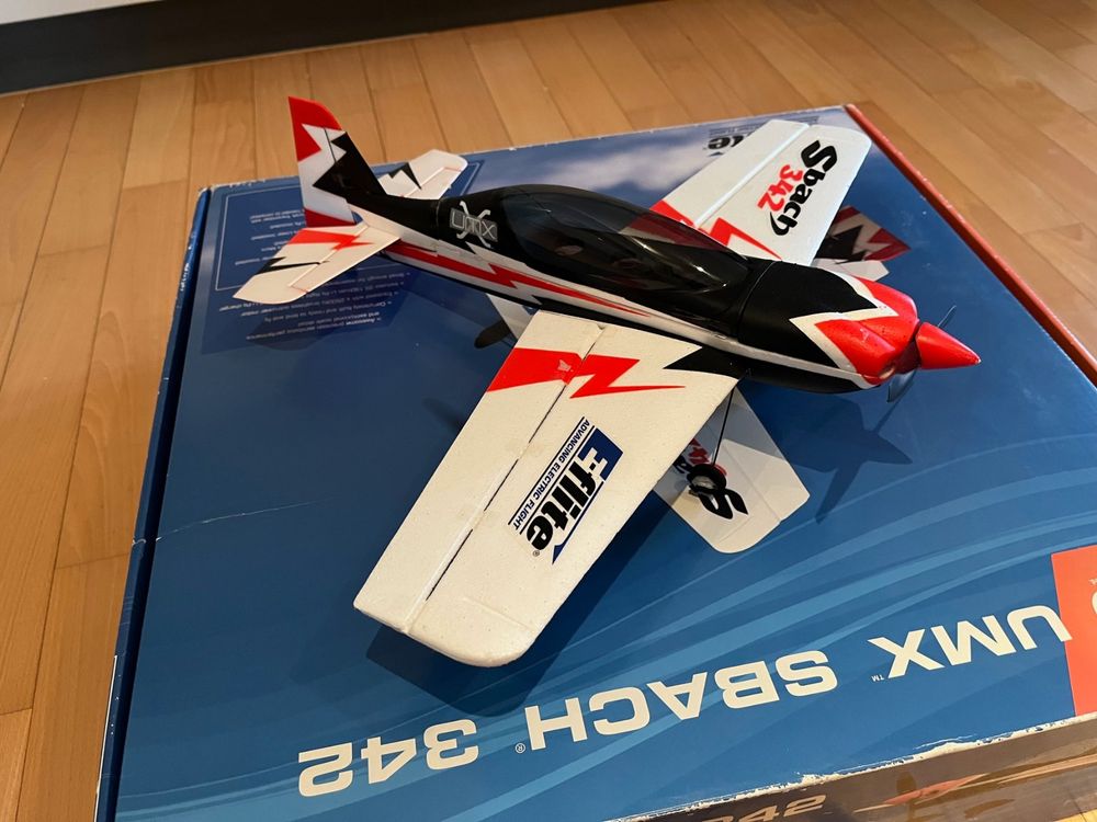 E-flite UMX SBACH 342 / inkl. 3 neuen Akku's (Gebraucht) in Stans für ...
