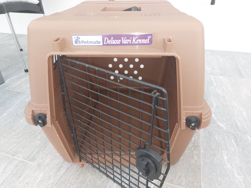 Hundetransportbox Petmate Deluxe Vari Kennel (Gebraucht) in Wädenswil ...
