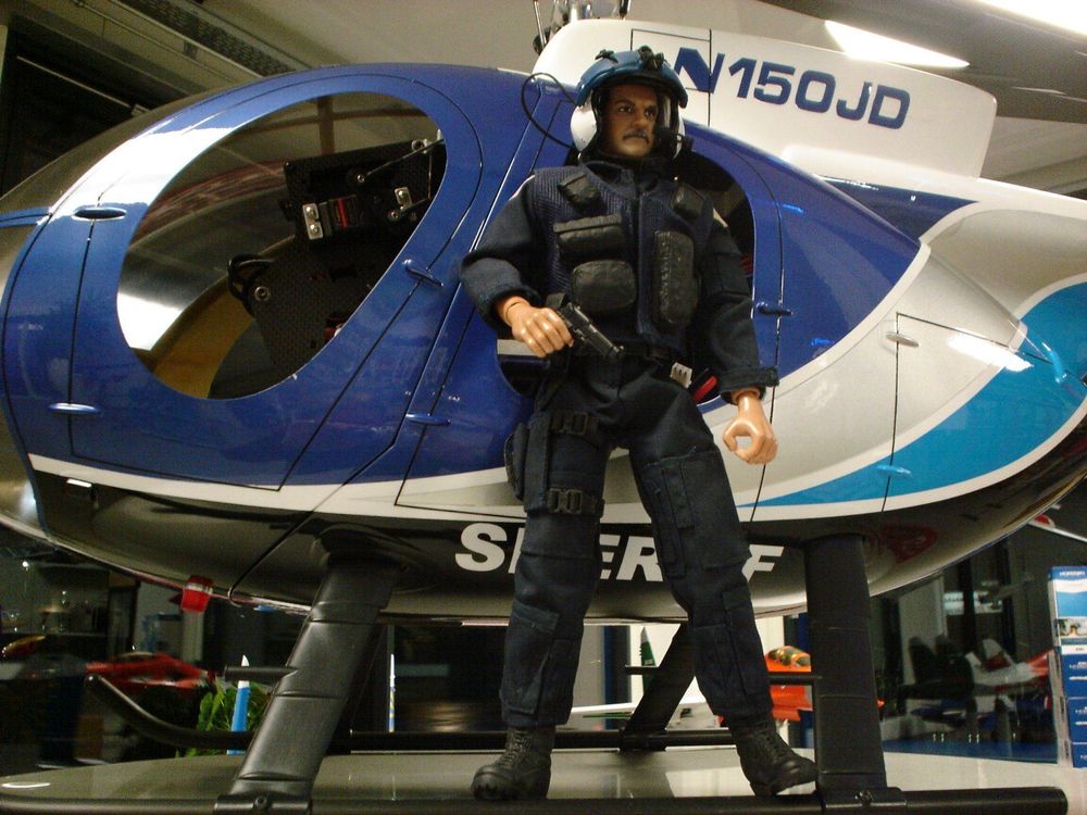 POLICE HELICOPTER PILOT, AB CHF 1.00 | Kaufen auf Ricardo