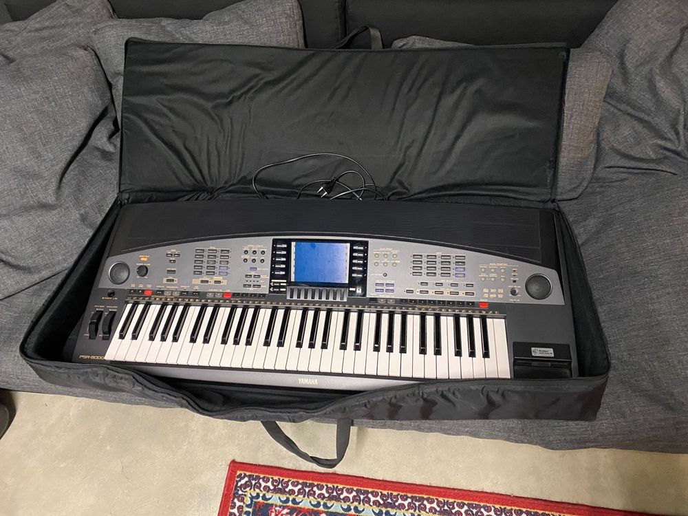 Yamaha PSR-800 Keyboard + Tasche guter Zustand | Kaufen auf Ricardo