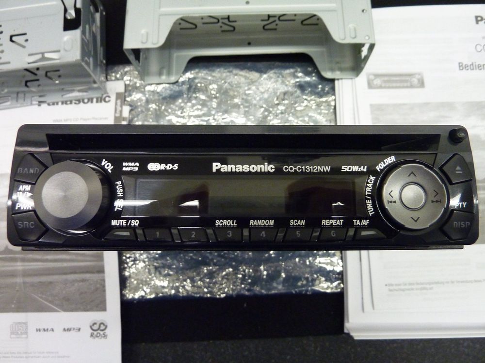 Panasonic Autoradio (Gebraucht) in Tuggen für CHF 8 – mit Lieferung auf ...