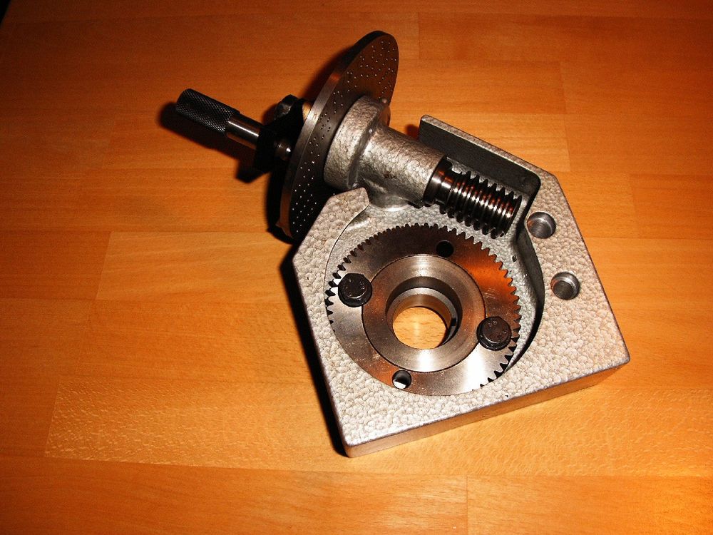 Teilapparat zu Schaublin 102 (Gebraucht) in Arch für CHF 2014 – nur ...