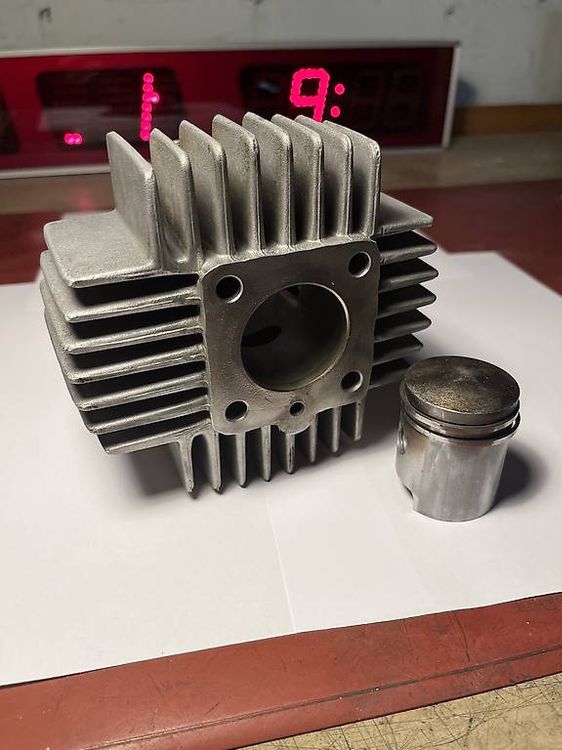 Athena Puch Zylinder mit Kolben 38mm 50ccm (Gebraucht) in Widnau für CHF 40 – mit Lieferung auf ...