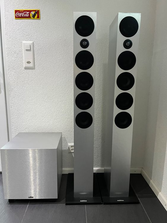 Revox Standlautsprecher Elegance Prestige und RevoxaktivBass (Gebraucht ...