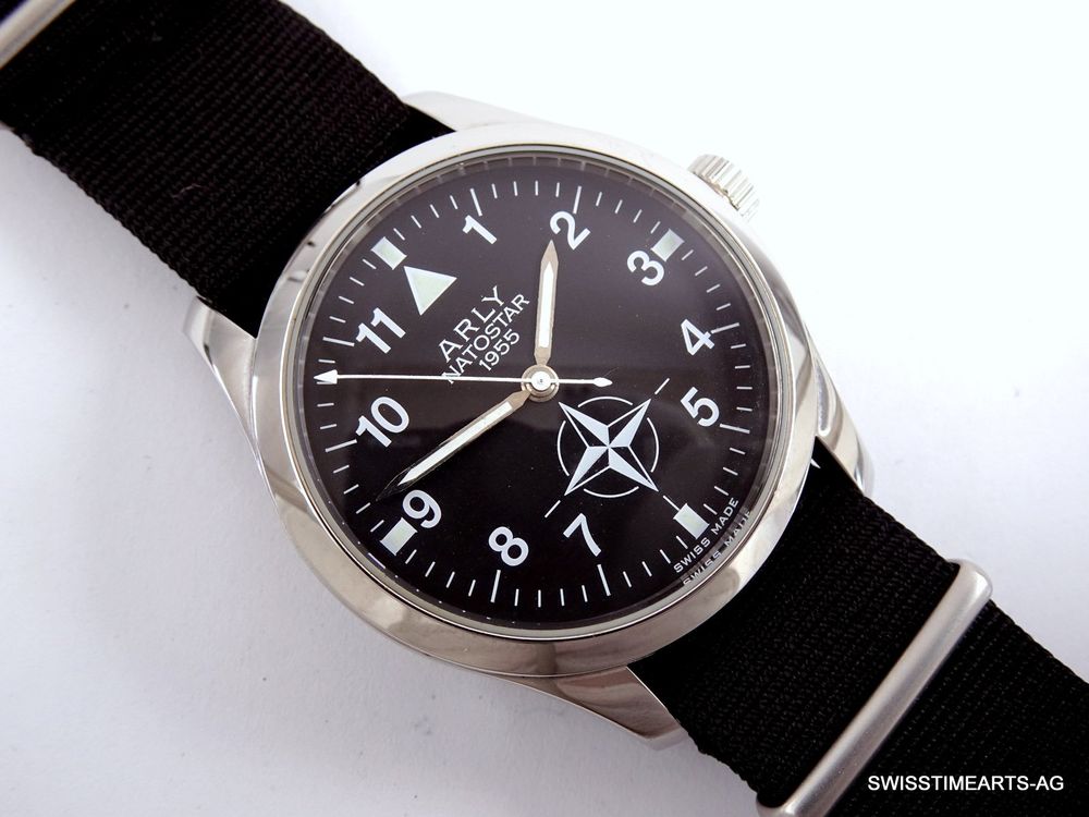 ARLY NATOSTAR 1955 HANDAUFZUG VINTAGE HERREN SAMMLERUHR NOS (Neuf (Voir description)) à Zürich ...