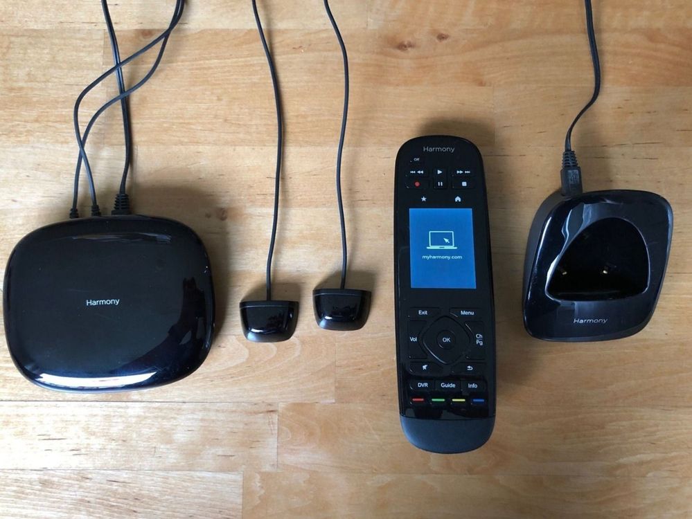 Logitech Harmony Ultimate One inkl. Hub | Kaufen auf Ricardo