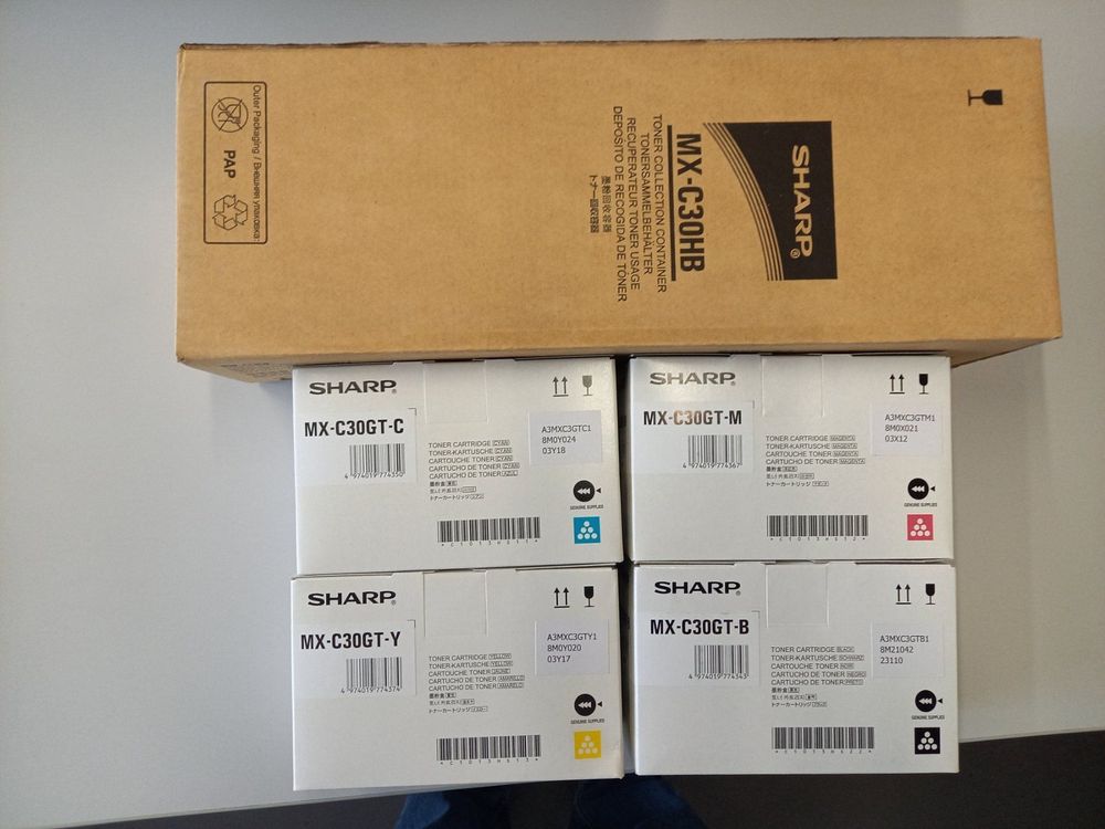 Farbpatronen zu Drucker Sharp MX (Neu und originalverpackt) in ...