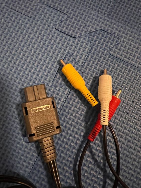 original Nintendo AV Kabel Cinch Video Audio Anschlusskabel (Gebraucht ...