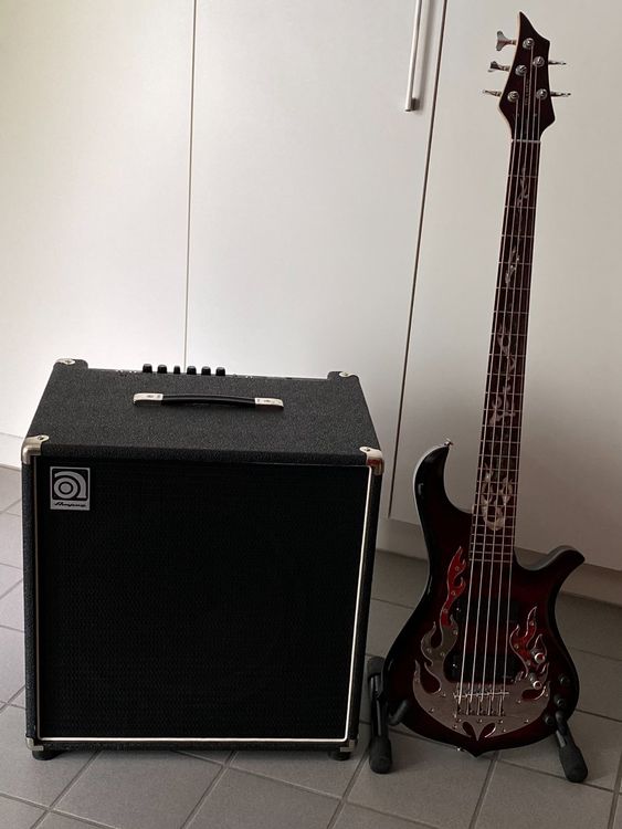 AMPEG Bass 100 Watt Combo Amp BA-115 U | Kaufen auf Ricardo