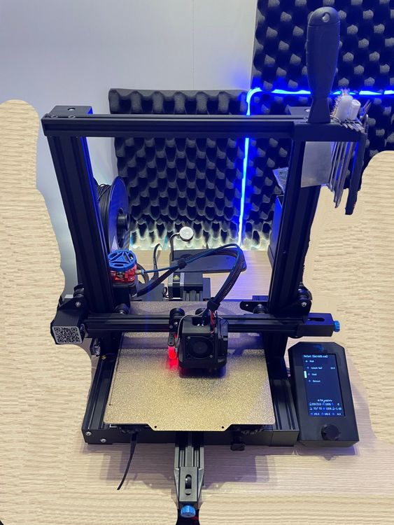 3D Drucker Ender 3 v2 + Raspberry Pi 3b+ | Kaufen auf Ricardo