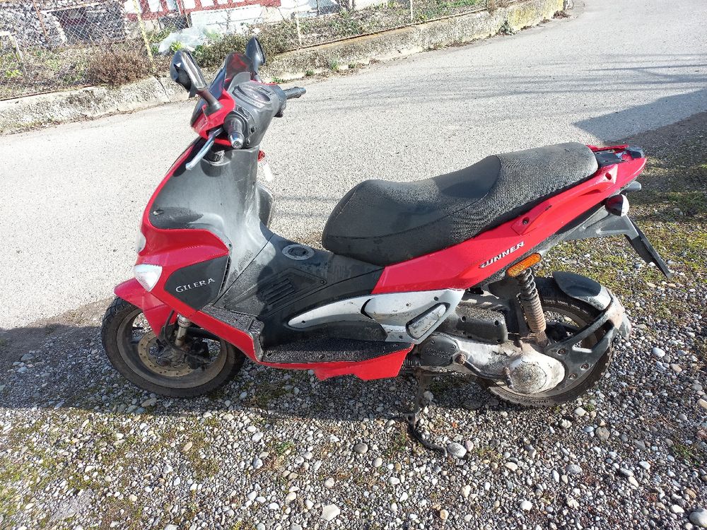 Gilera Runner SP 50 mit CH Ausweis (Defekt) in Zihlschlacht für CHF 250 ...