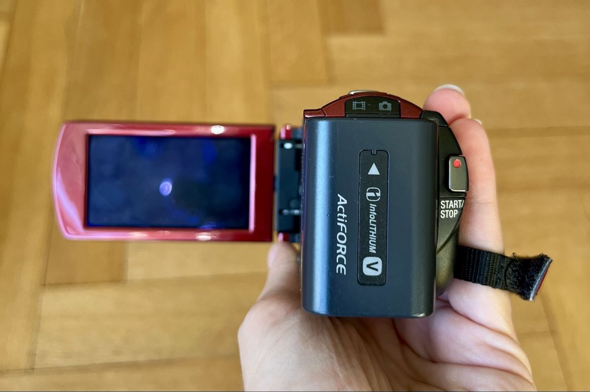 Sony Handycam HDR-CX115 Camcorder (Gebraucht) in Basel für CHF 80 – mit ...