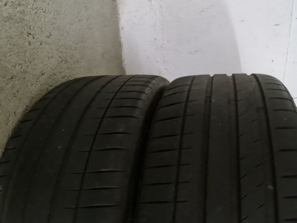 22 Zoll Sommerreifen Mercedes GLE 285/40 R22 & 325/35 R22 | Kaufen auf ...