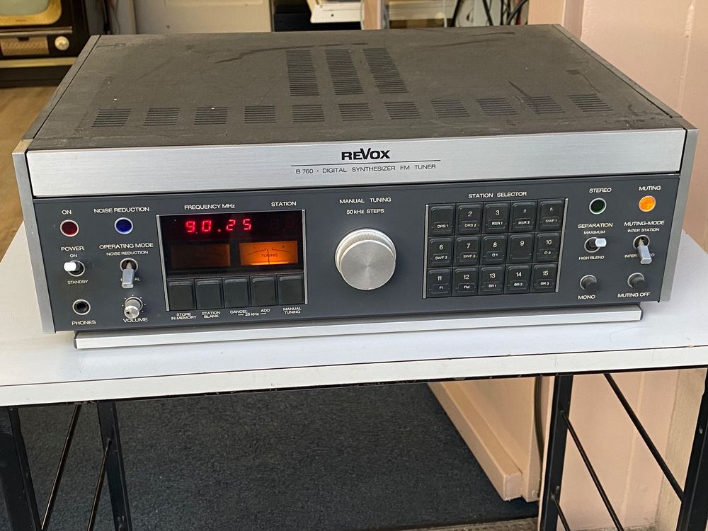 REVOX B760 Tuner (Defekt) in Gebenstorf für CHF 112 – mit Lieferung auf Ricardo kaufen