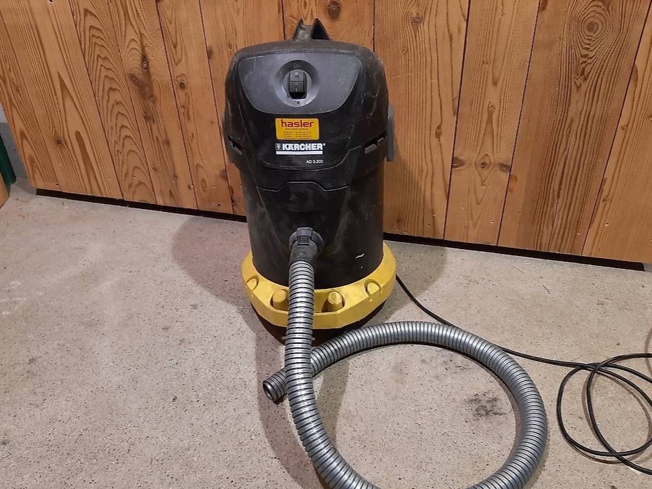 KÄRCHER AD 3.200 Aschestaubsauger / Aschesauger | Kaufen auf Ricardo