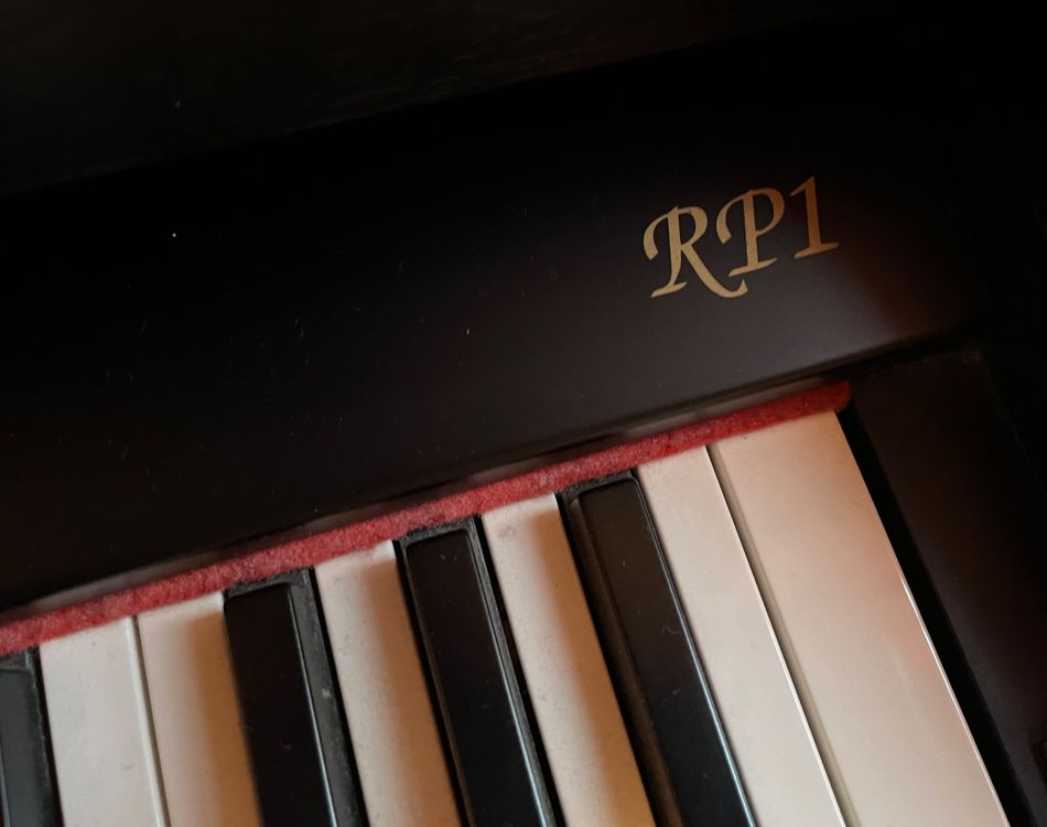 Digitalpiano Generalmusic RP1. 1 Taste defekt | Kaufen auf Ricardo