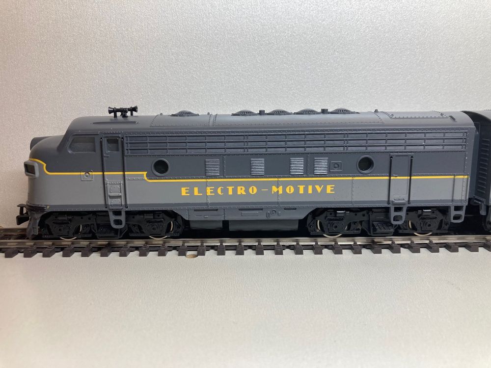 Märklin H0 3649 – dreiteilige Diesellok F7 | Kaufen auf Ricardo