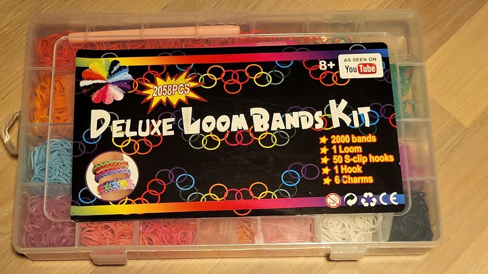 Deluxe Loom Bands Kit (Gebraucht) in Sennhof für CHF 4 – mit Lieferung ...