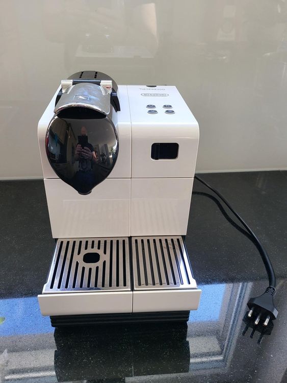 Nespresso Kaffemaschine DeLonghi EN520 (Gebraucht) in Bichelsee für CHF ...