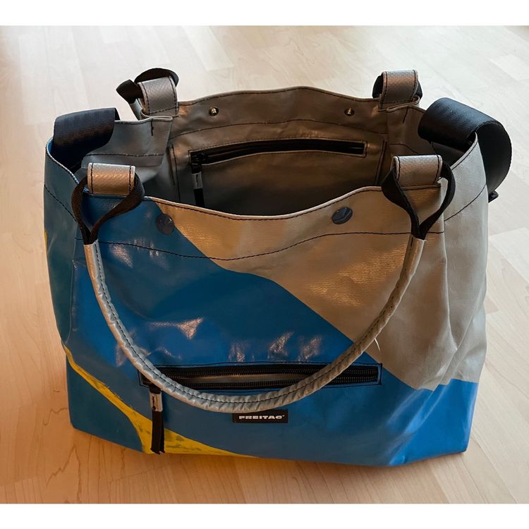 Original Freitag Umhängetasche, Serie G5.1, 42x34cm, plus Et | Kaufen auf Ricardo