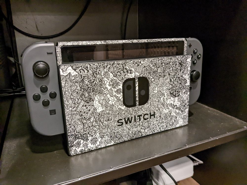 Nintendo Switch + 33 Spiele + 2 Controller | Kaufen auf Ricardo