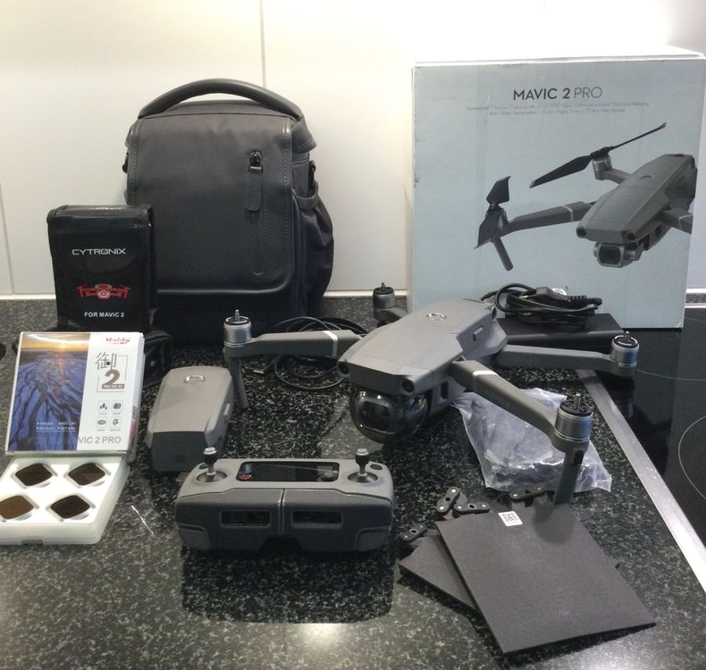 DJI Mavic 2 Pro Kit (mit div. Zubehör & 2 Akkus) | Kaufen auf Ricardo