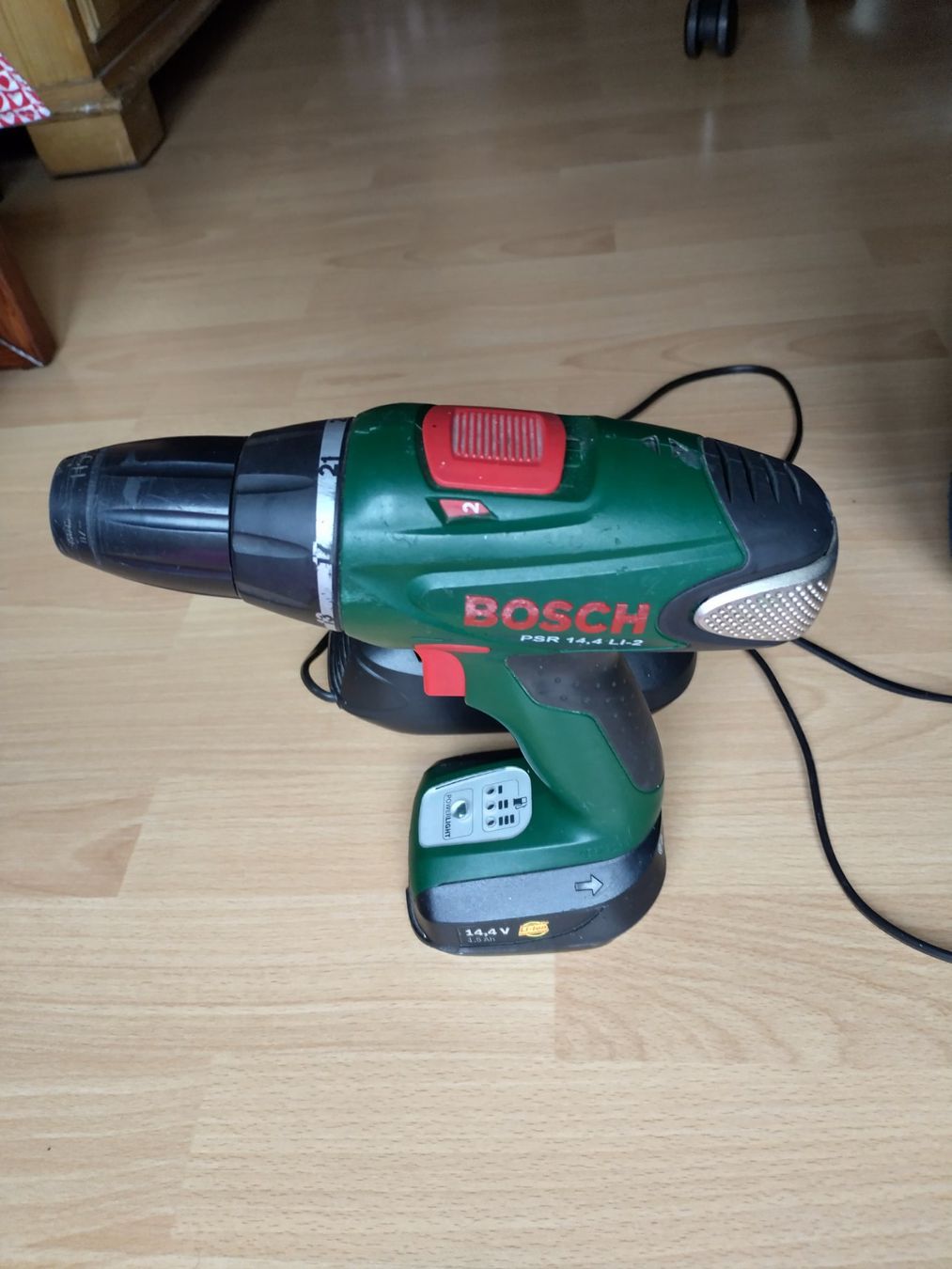 Bosch Akku Bohrmaschine PSR 14.4 LI2 (Gebraucht) in Hausen am Albis für ...