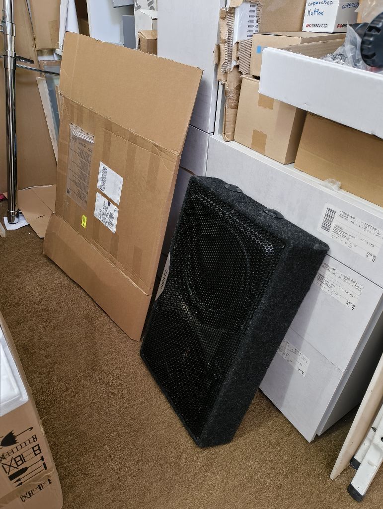 Hertz EBX F20.5 Subwoofer ab 1.- (D'occasion) à Neftenbach pour CHF 83 ...
