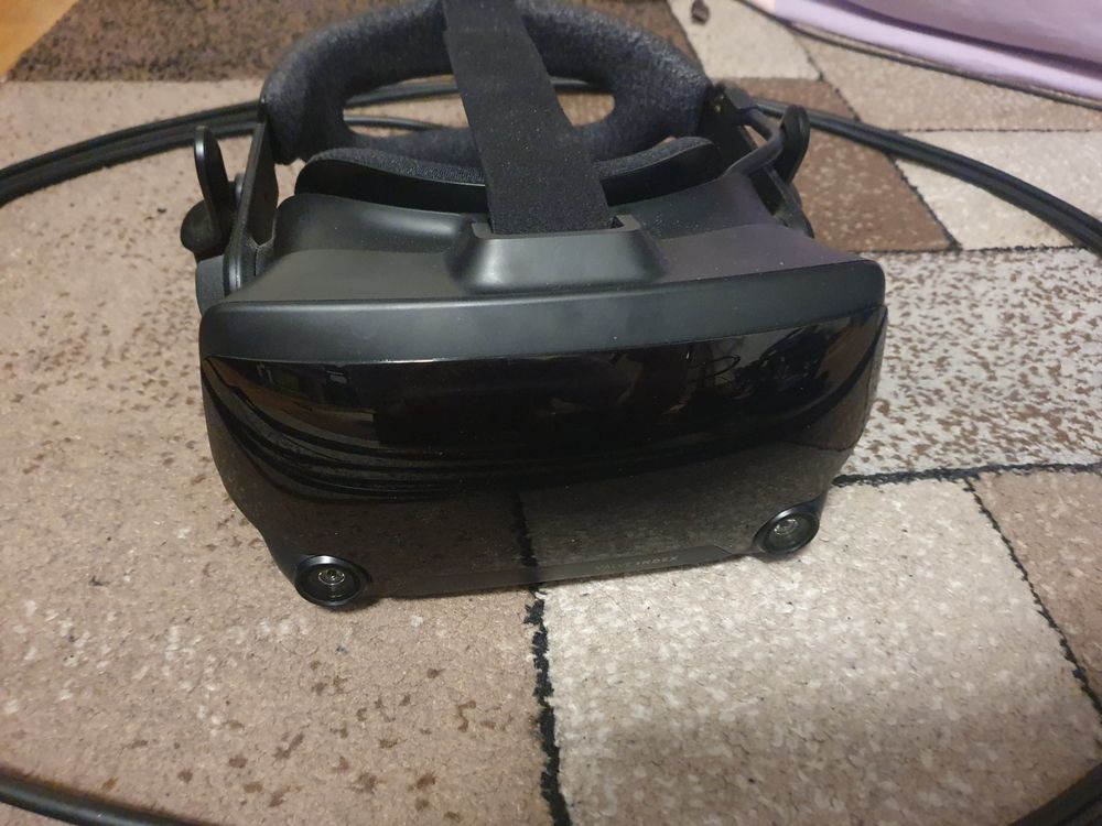 valve index + vive trackers (Gebraucht) in Sargans für CHF 1090 – mit Lieferung auf Ricardo kaufen