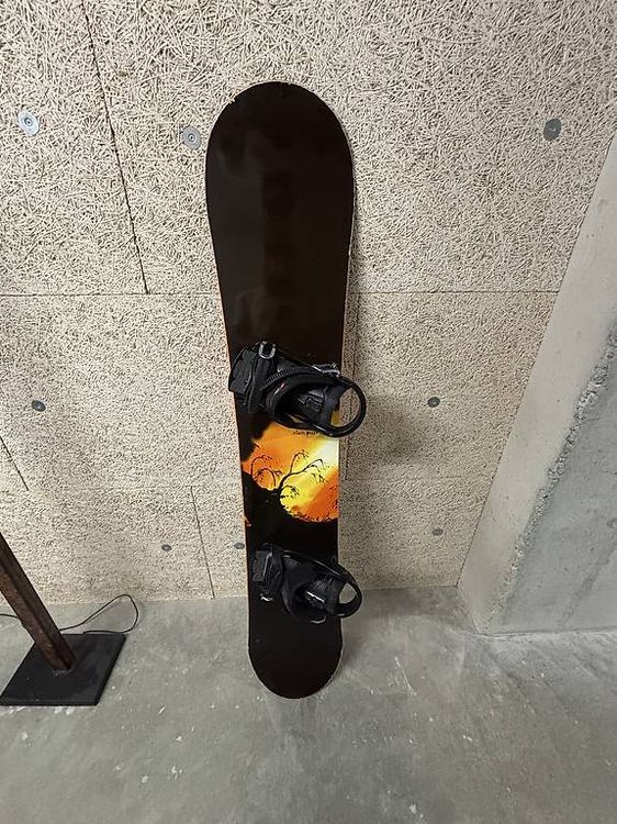 Snowboard mit Bindung ? 160 cm Länge / 27 cm Breite (Gebraucht) in ...