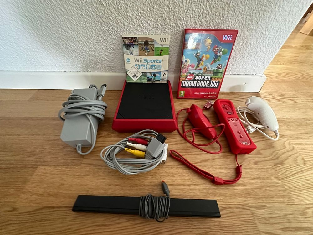 Nintendo Wii Mini + 2 Spiele | Kaufen auf Ricardo