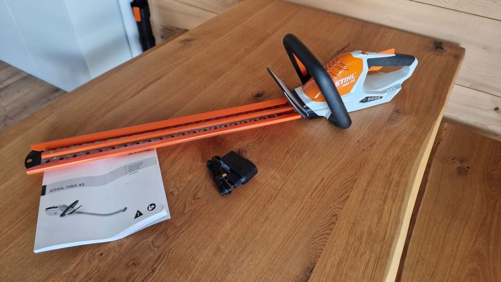 Heckenschere STIHL HSA 45 (Neu (gemäss Beschreibung)) in Winikon für ...