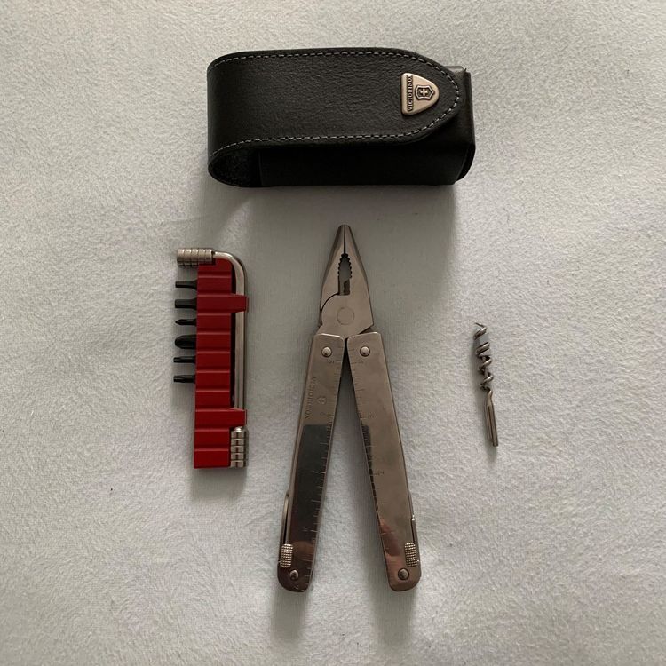 Victorinox Swisstool X Plus | Kaufen auf Ricardo