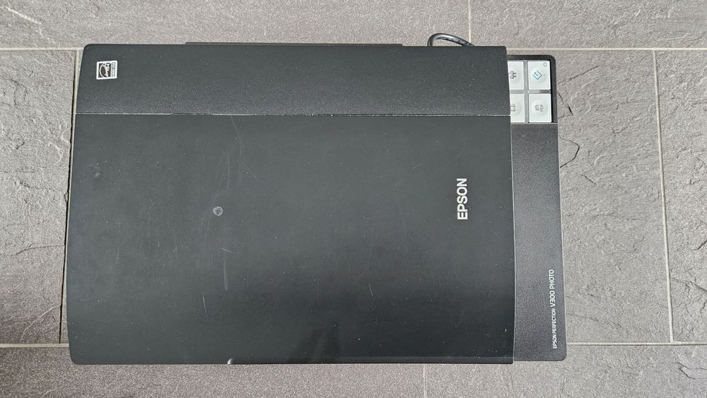 Scanner Epson V300 | Kaufen auf Ricardo