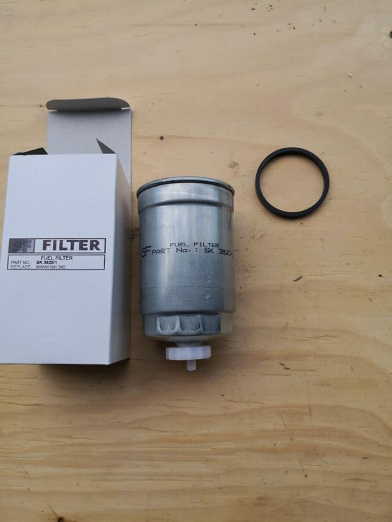 Steyr 8055A SF Kraftstofffilter SK 3820/1 Replace MANN WK 84 (Neu ...