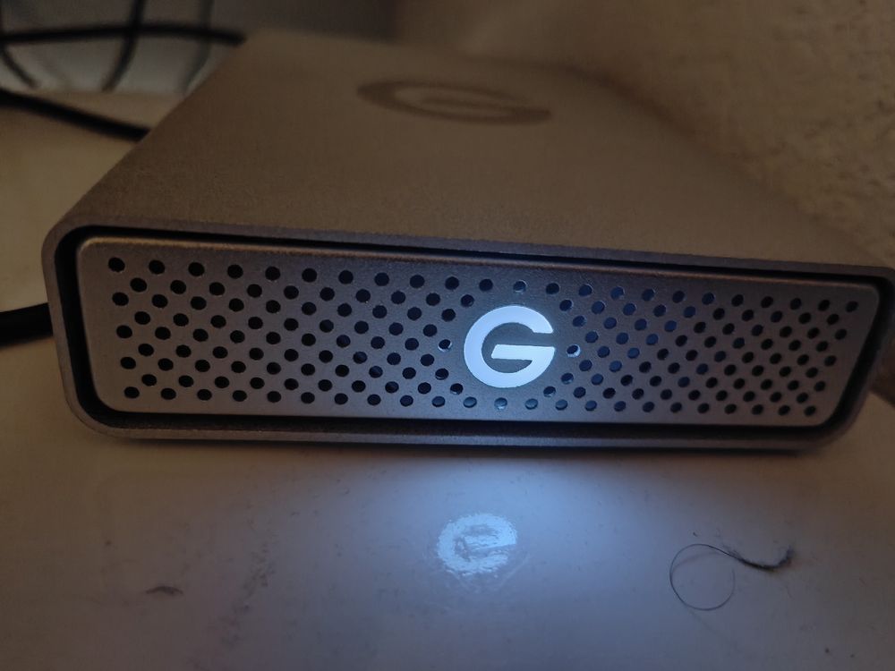 G-Drive Disque dur externe 10TB (Neu (gemäss Beschreibung)) in Saxon ...