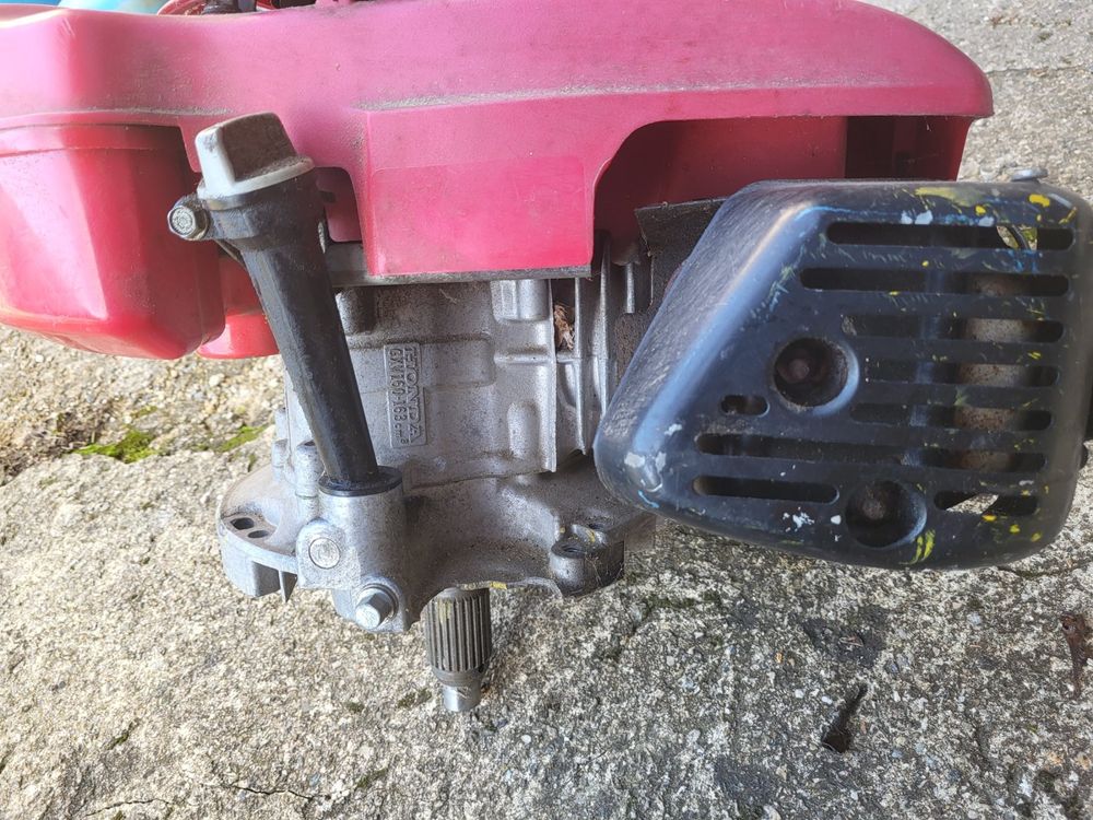 Moteur honda 5.5 (Gebraucht) in Montmollin für CHF 10 – nur Abholung ...