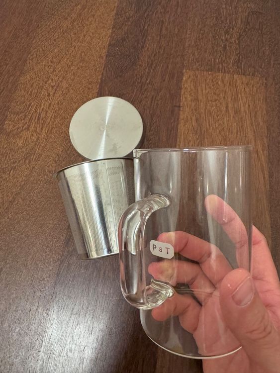 Glas Tasse inkl. Sieb und Deckel von Paper & Tea | Kaufen auf Ricardo