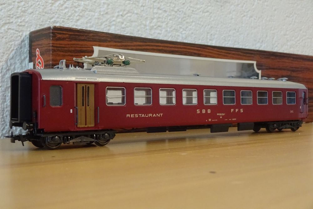 Liliput SBB Speisewagen 87554 (Gebraucht) in Baden für CHF 28 – mit Lieferung auf Ricardo kaufen