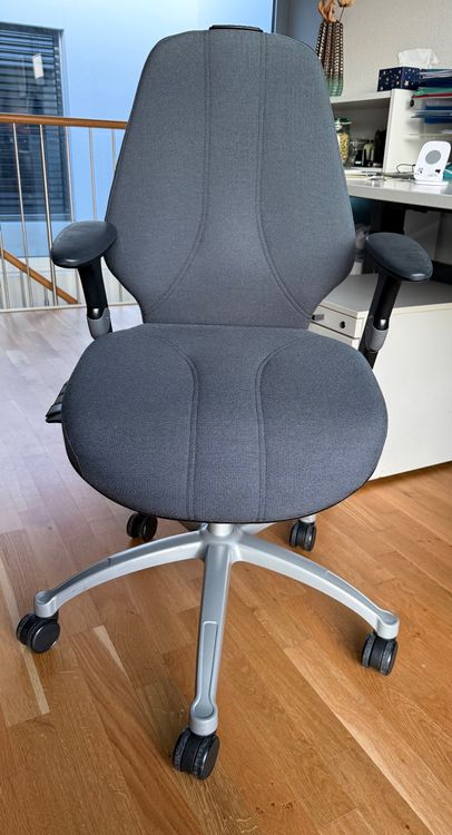 RH Logic 400 Ergonomic Office Chair | Kaufen auf Ricardo