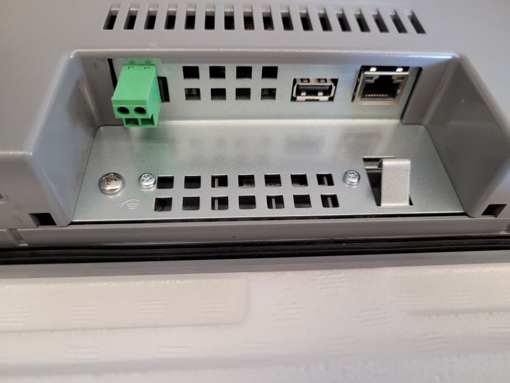 Siemens Simatic KTP900 Panel 6AV2 123-2JB03-0AX0 2 Mon. alt | Kaufen ...