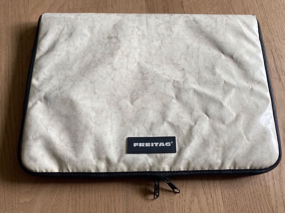 FREITAG Laptop Sleeve 15" - 16" | Kaufen auf Ricardo